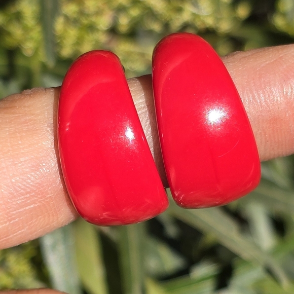 Estate | Jewelry | Chunky 7s Puffy Retro Mod Plastic Lucite Red Huggie ...